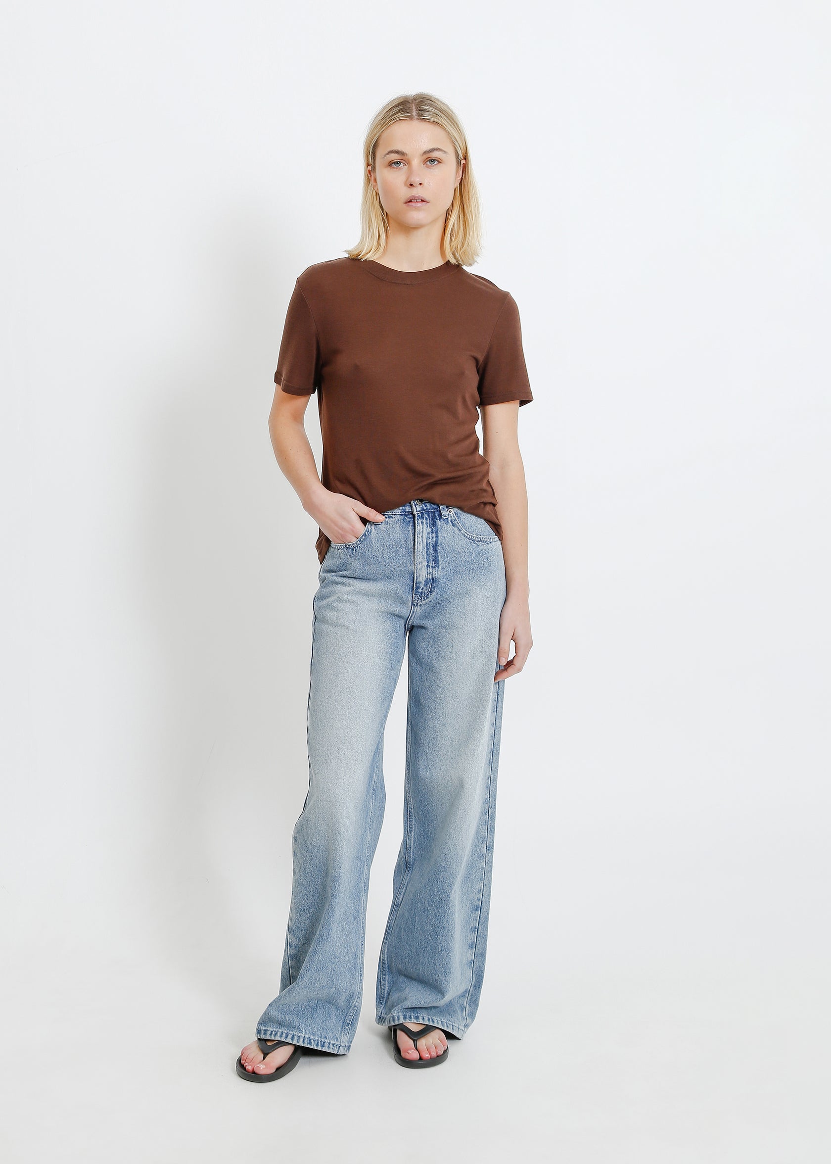 CHEVY JEAN / LIGHT INDIGO – Alpha60