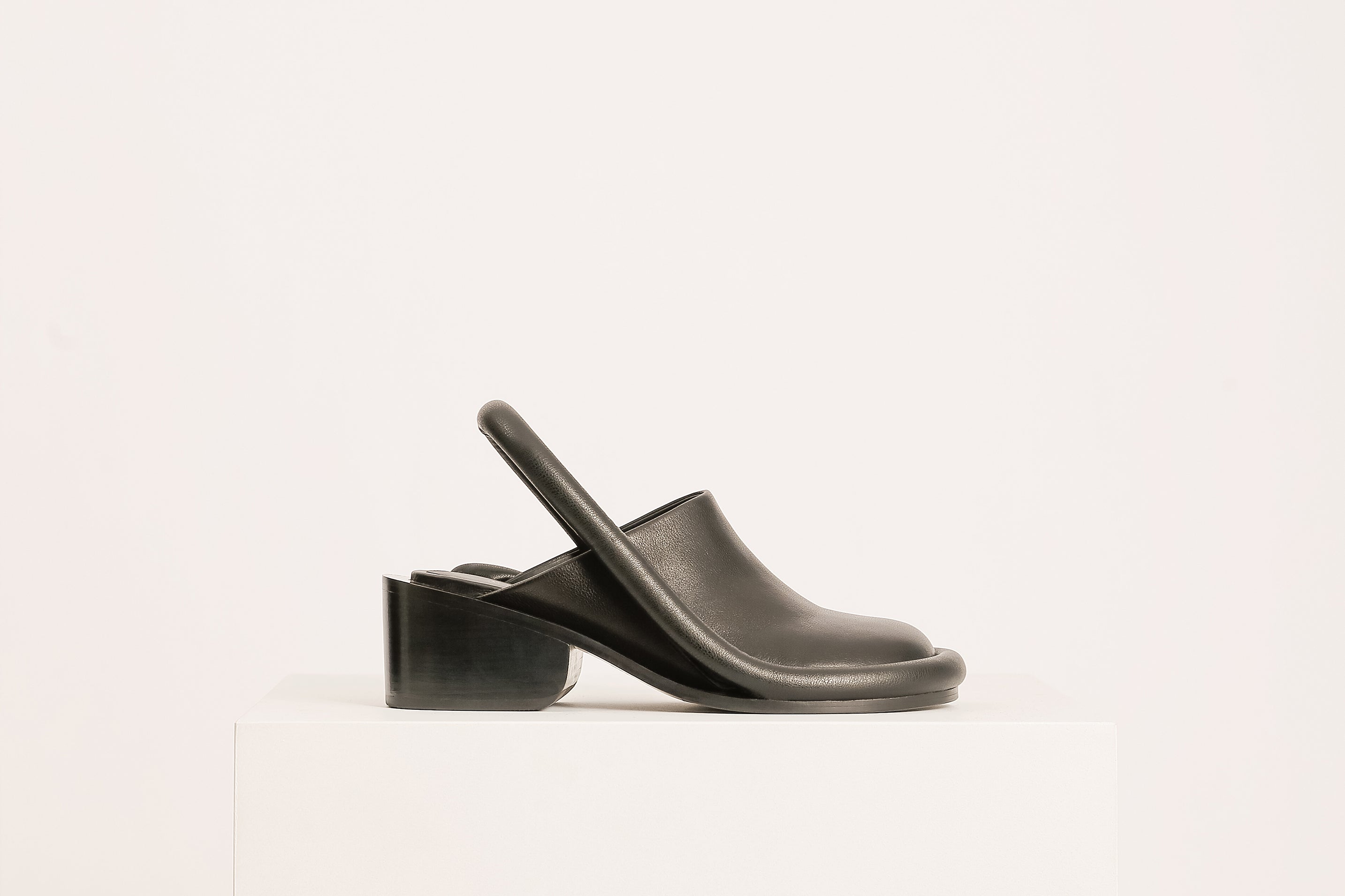 WOMEN'S SHOES | ALPHA60 – Alpha60